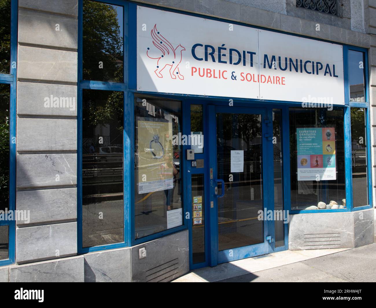 Banner social institution hi-res stock photography and images - Alamy