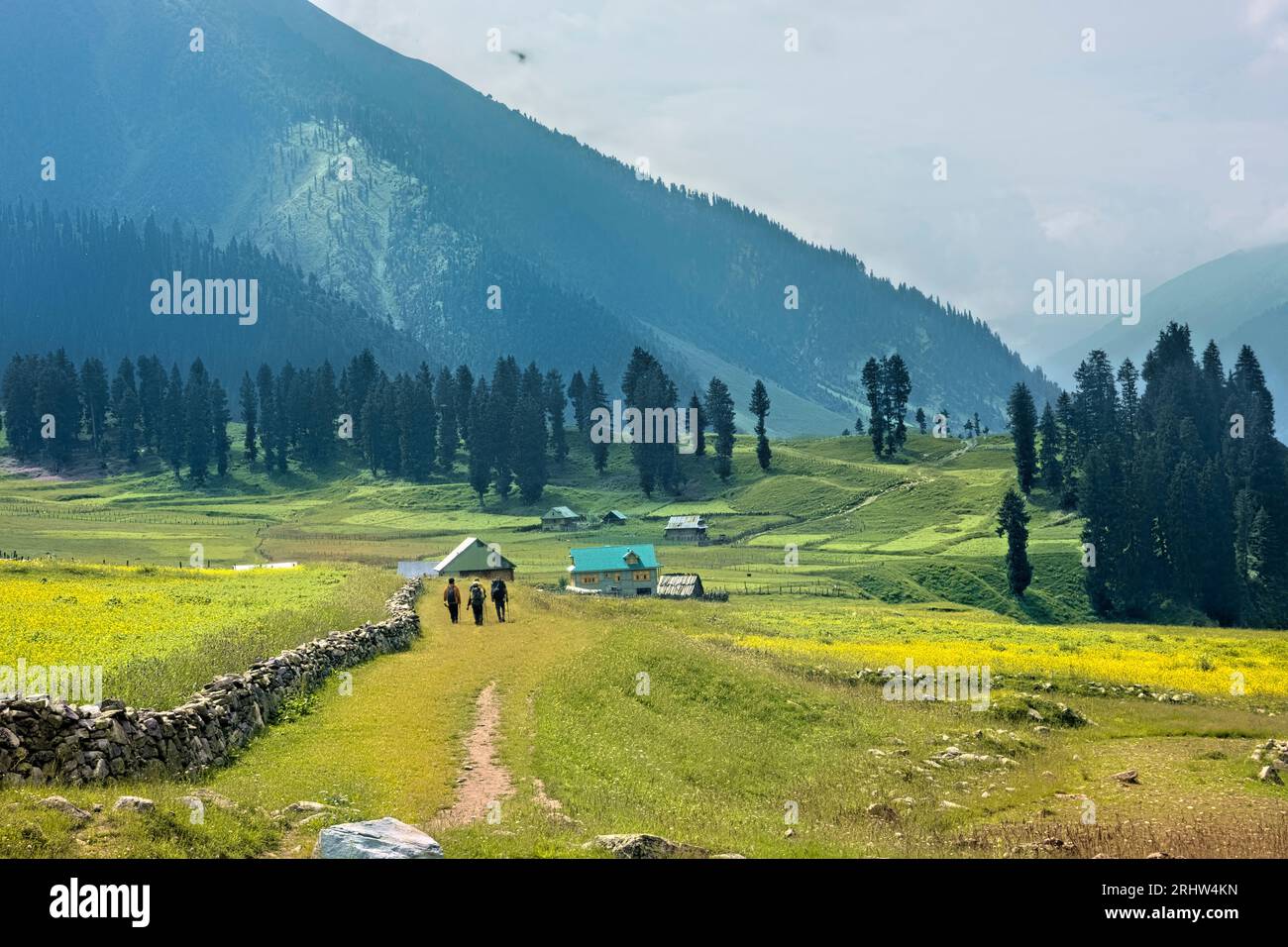 Warwan valley hi-res stock photography and images - Alamy