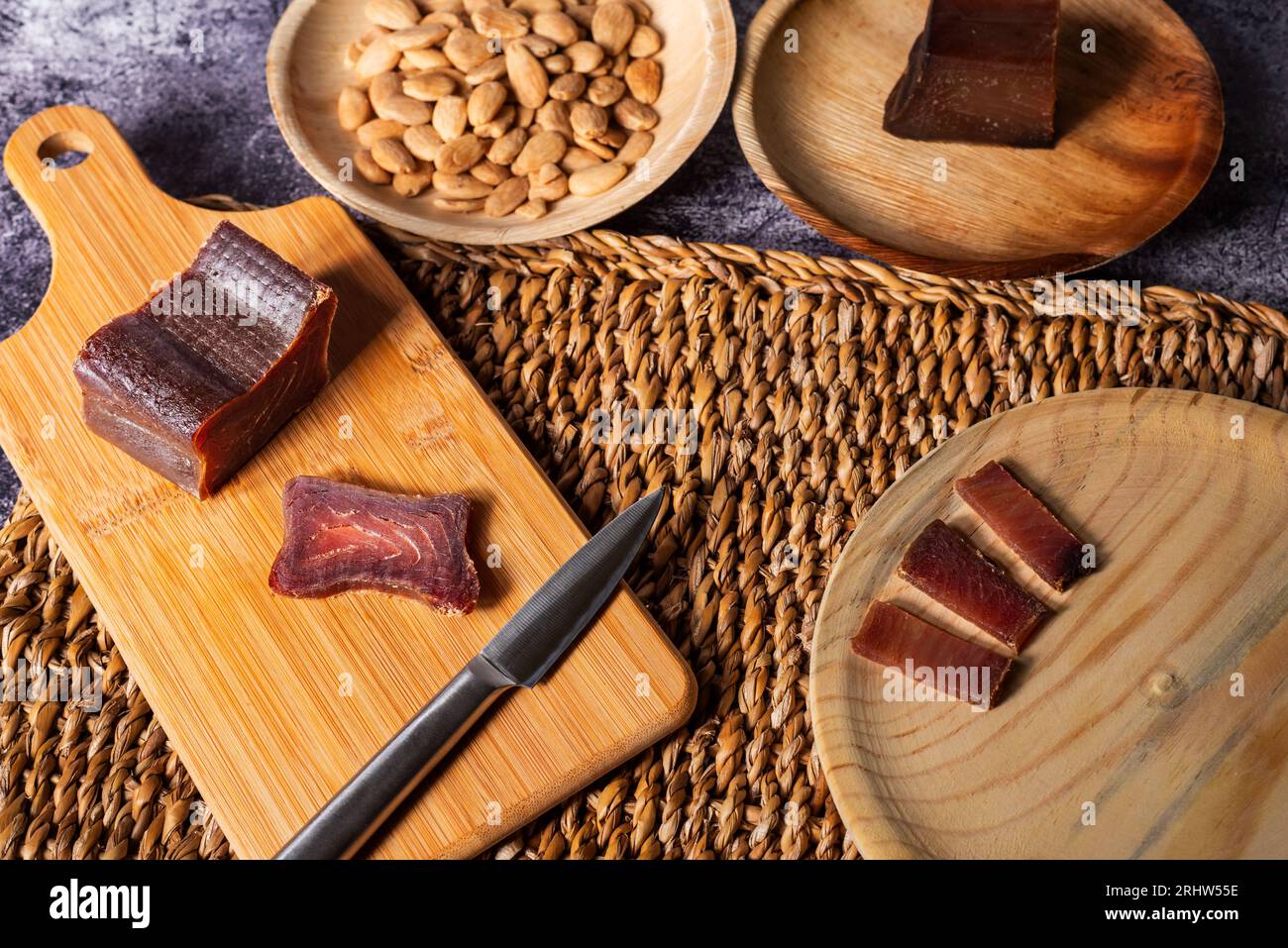 Arab traditional food hi-res stock photography and images - Alamy