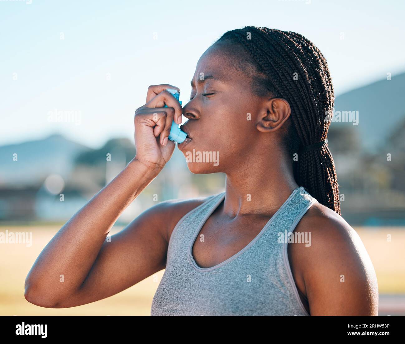 Asthma inhaler sport hi-res stock photography and images - Alamy