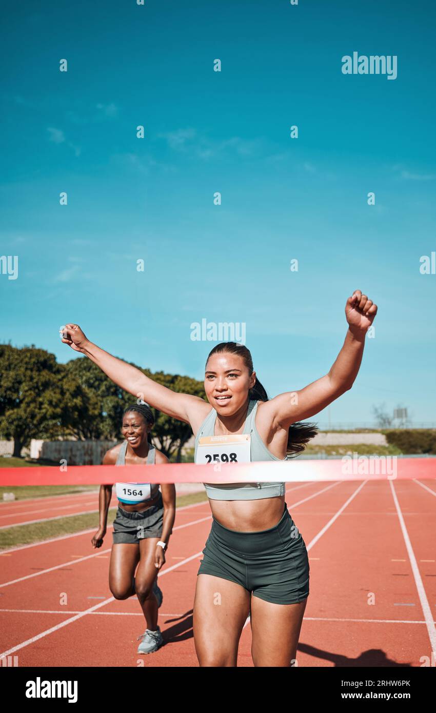 Finish line celebration hi-res stock photography and images - Alamy