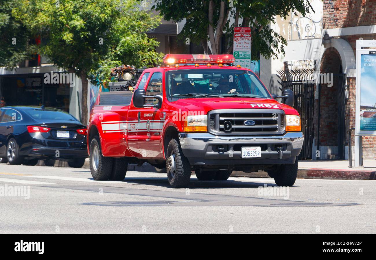 Fire appliance responding to call hi-res stock photography and images ...