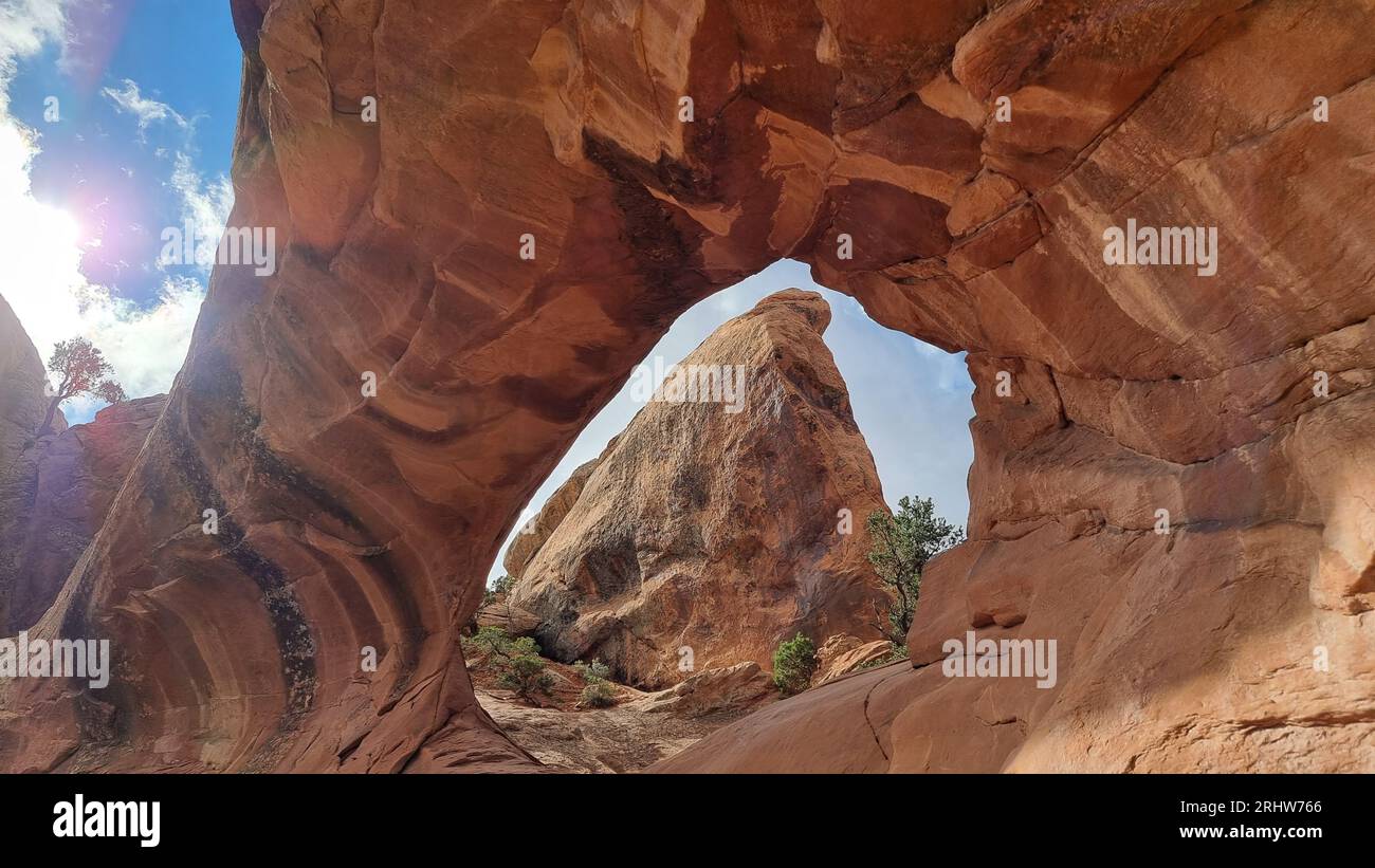 Double o arch trail hi-res stock photography and images - Alamy