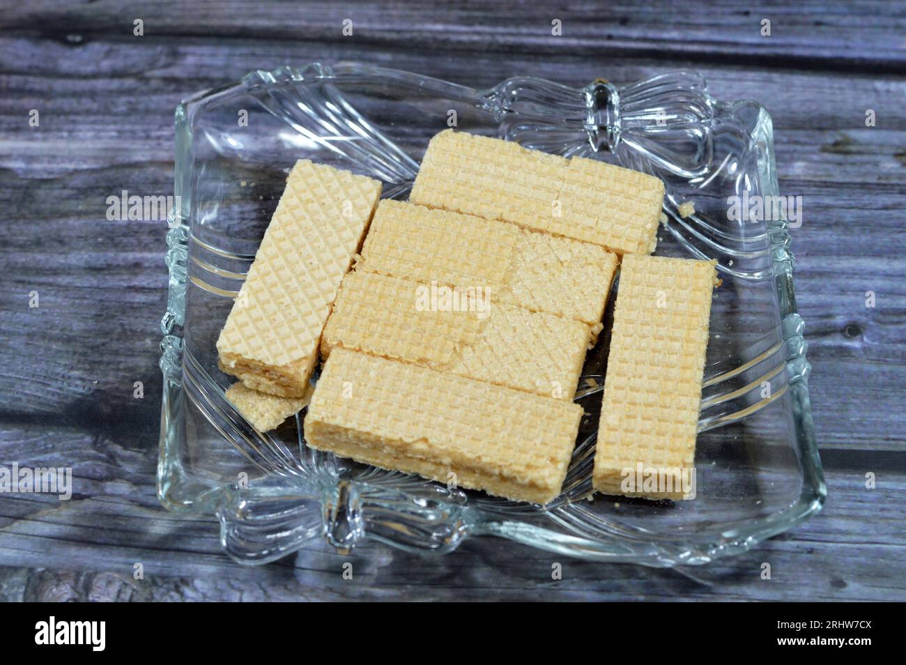 wafers crunchy biscuits filled with vanilla filling pods, Multiple ...