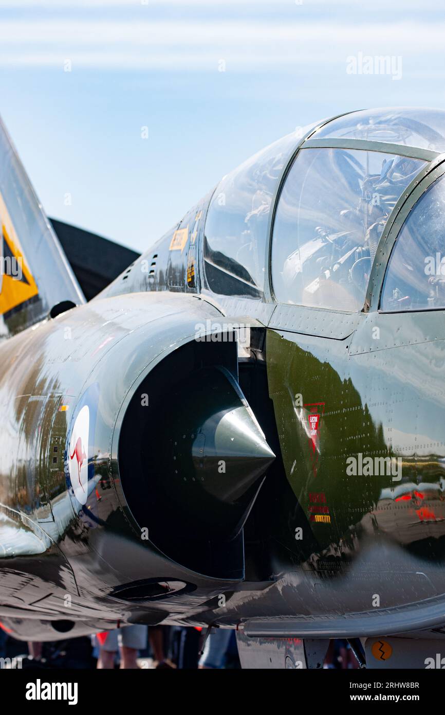 detailed images of the cockpit and nose section of a former RAAF ...