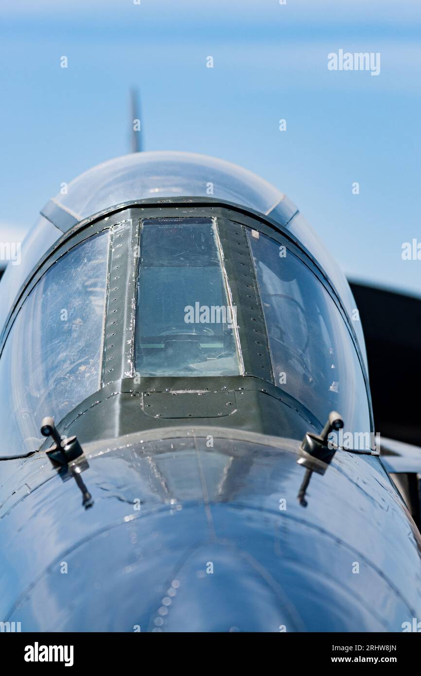 detailed images of the cockpit and nose section of a former RAAF ...