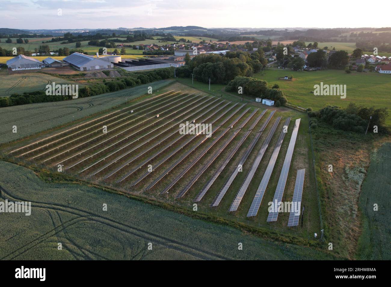 Modern solar power plant, photovoltaic panels green energy electricity ...