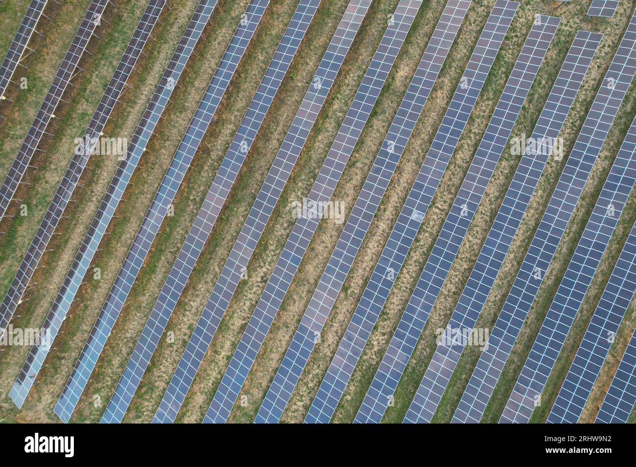 Modern solar power plant, photovoltaic panels green energy electricity ...