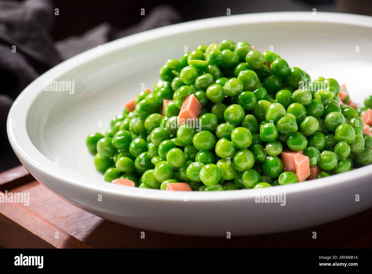 Chinese food, Stir fried peas Stock Photo - Alamy