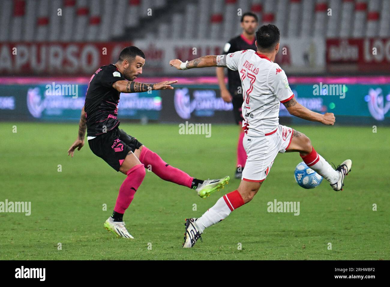Bari, Italy. 18 August, 2023: Roberto Insigne of Palermo shoots on the ...
