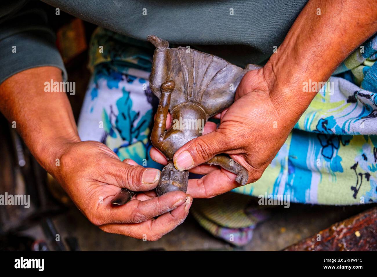 Nepal, Kathmandu valley, Newar city of Patan, bronze artist Stock Photo ...