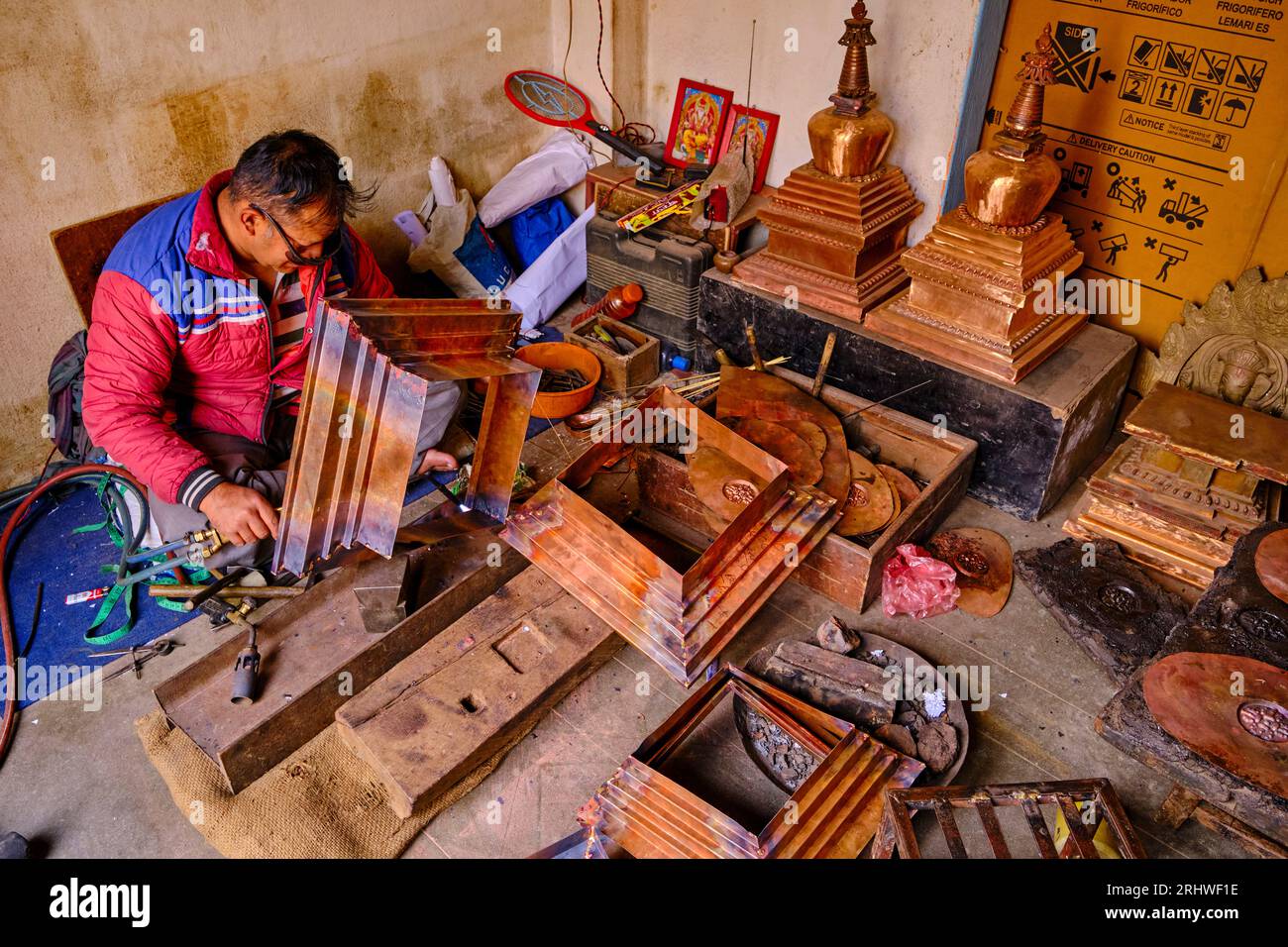 Nepal, Kathmandu valley, Newar city of Patan, bronze artist Stock Photo ...