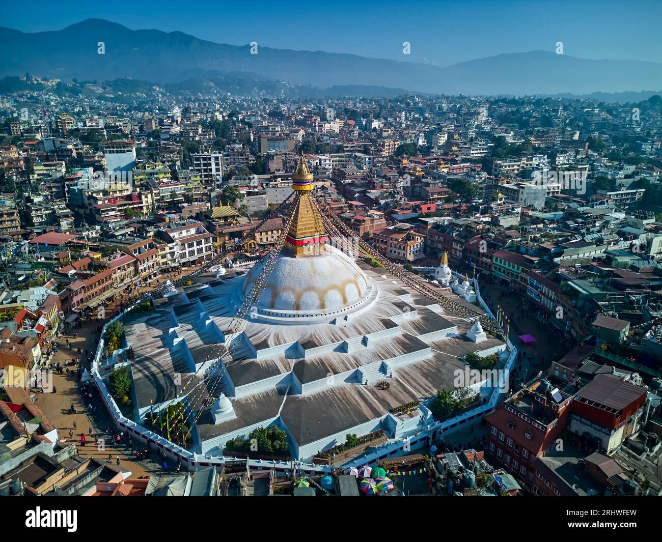 Vue du temple de kathmandu hi-res stock photography and images - Alamy