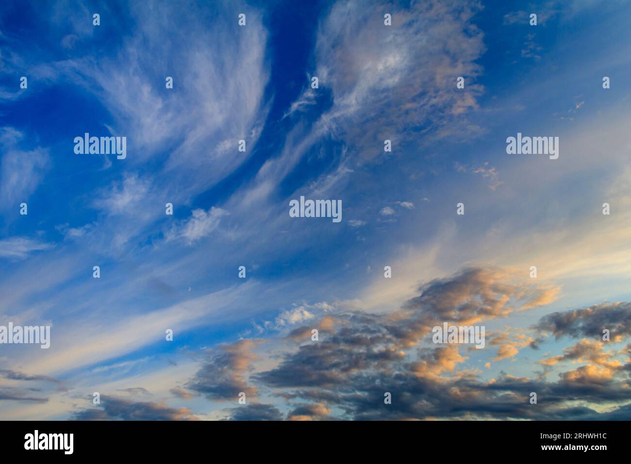 Sunny with clouds hi-res stock photography and images - Alamy