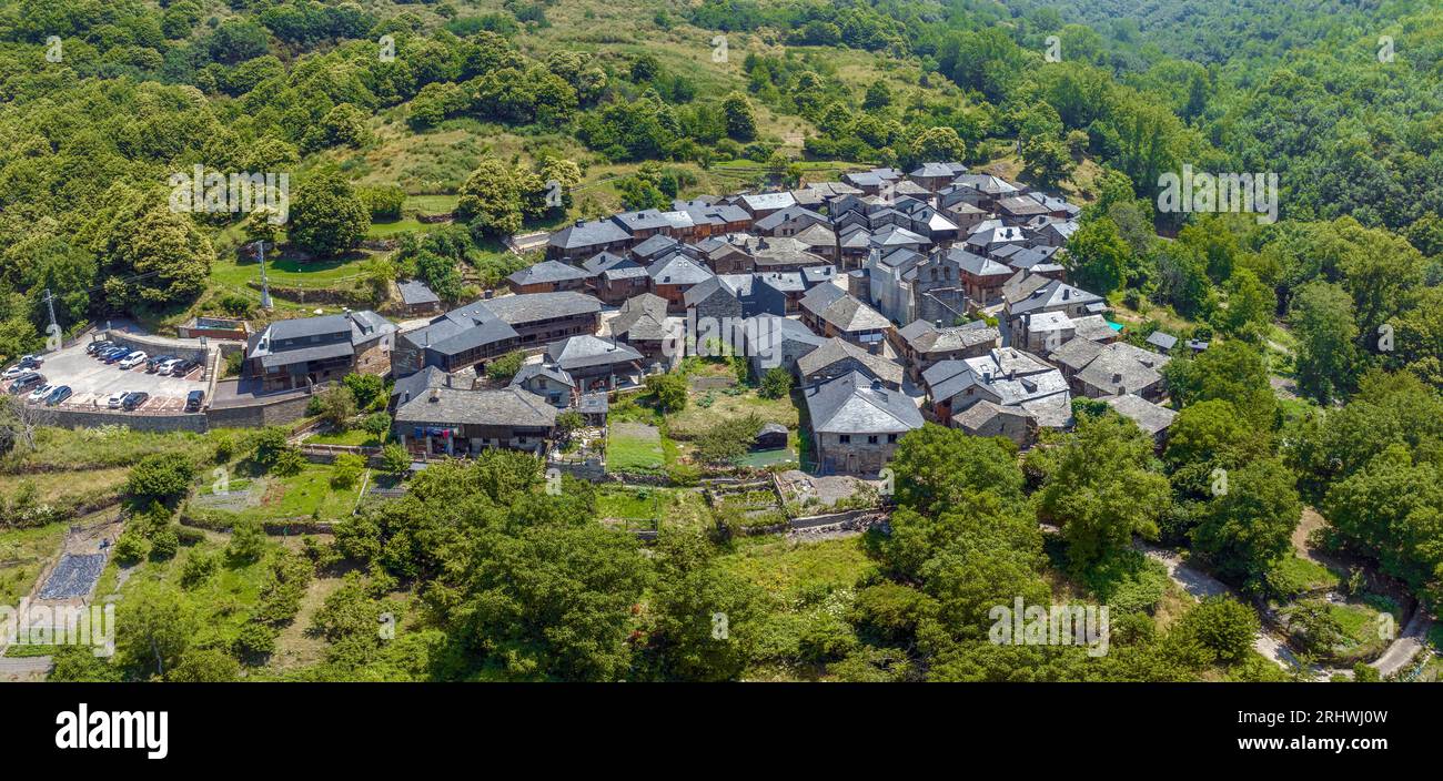 Aerial view Penalba de Santiago in the province of Leon, region of El ...
