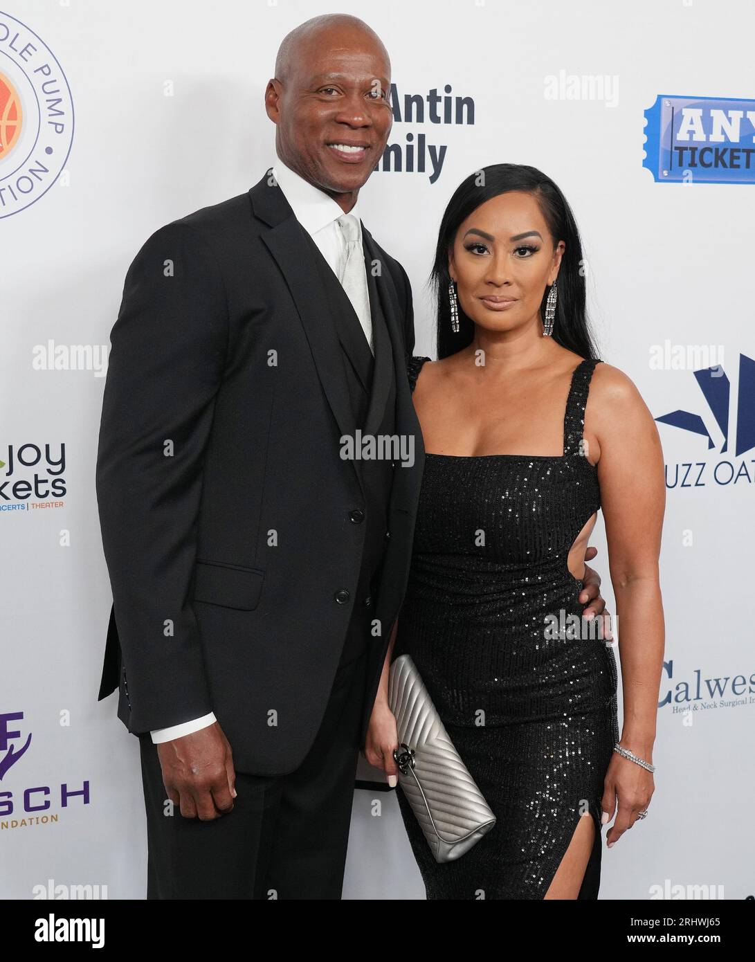 Los Angeles, USA. 18th Aug, 2023. (L-R) Byron Scott and Cecilia ...