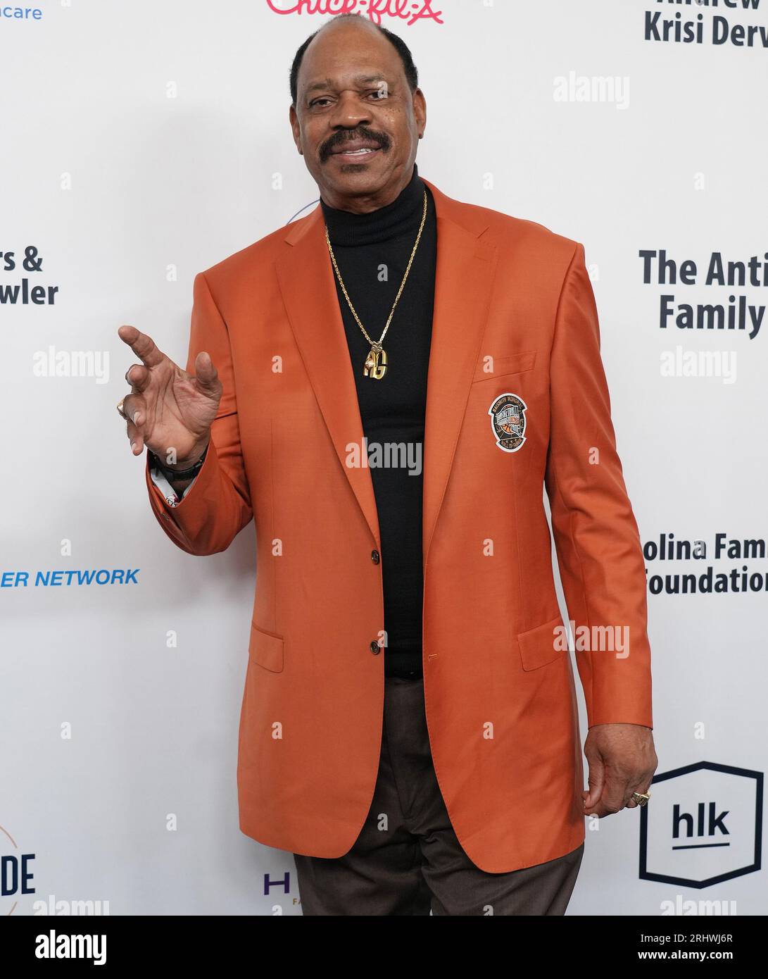 Artis Gilmore arrives at the 23rd Harold & Carole Pump Foundation ...