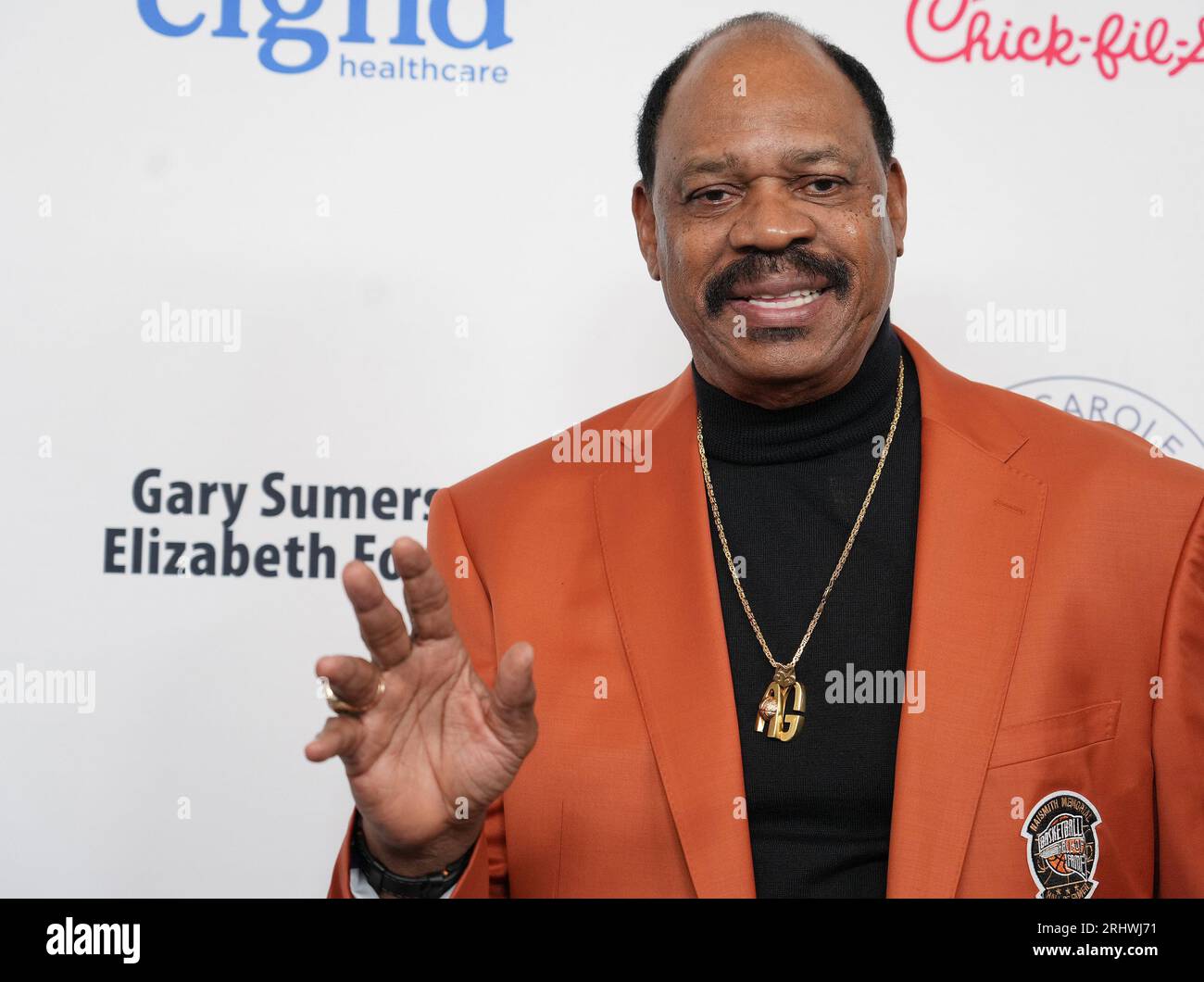 Artis Gilmore arrives at the 23rd Harold & Carole Pump Foundation Annual Gala held at The ...