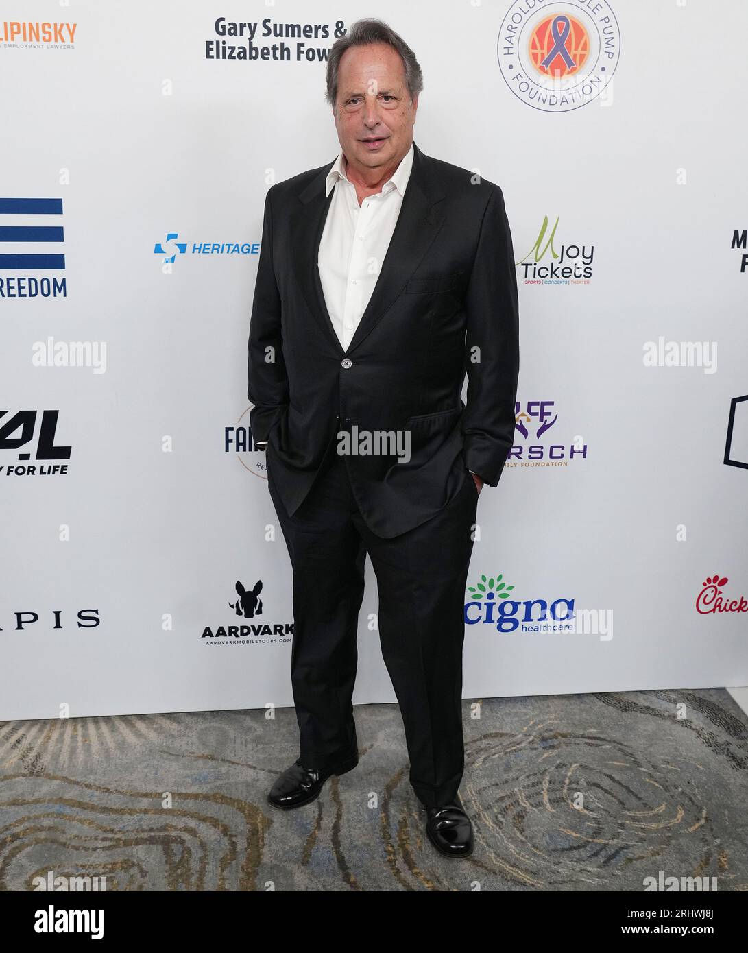 Los Angeles, USA. 18th Aug, 2023. Jon Lovitz arrives at the 23rd Harold ...