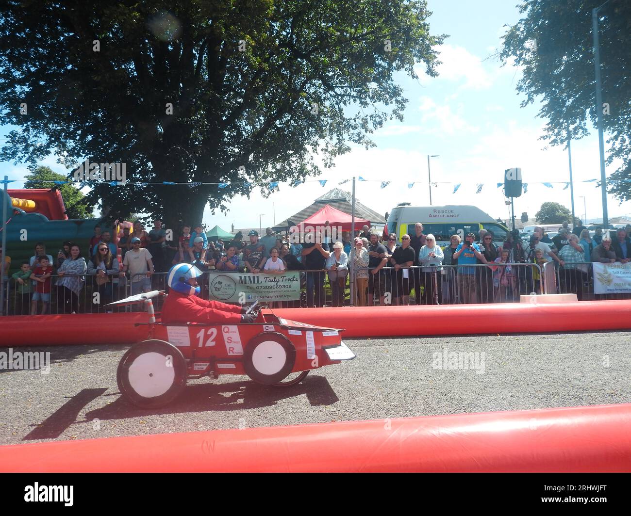 Soap box race hi-res stock photography and images - Alamy