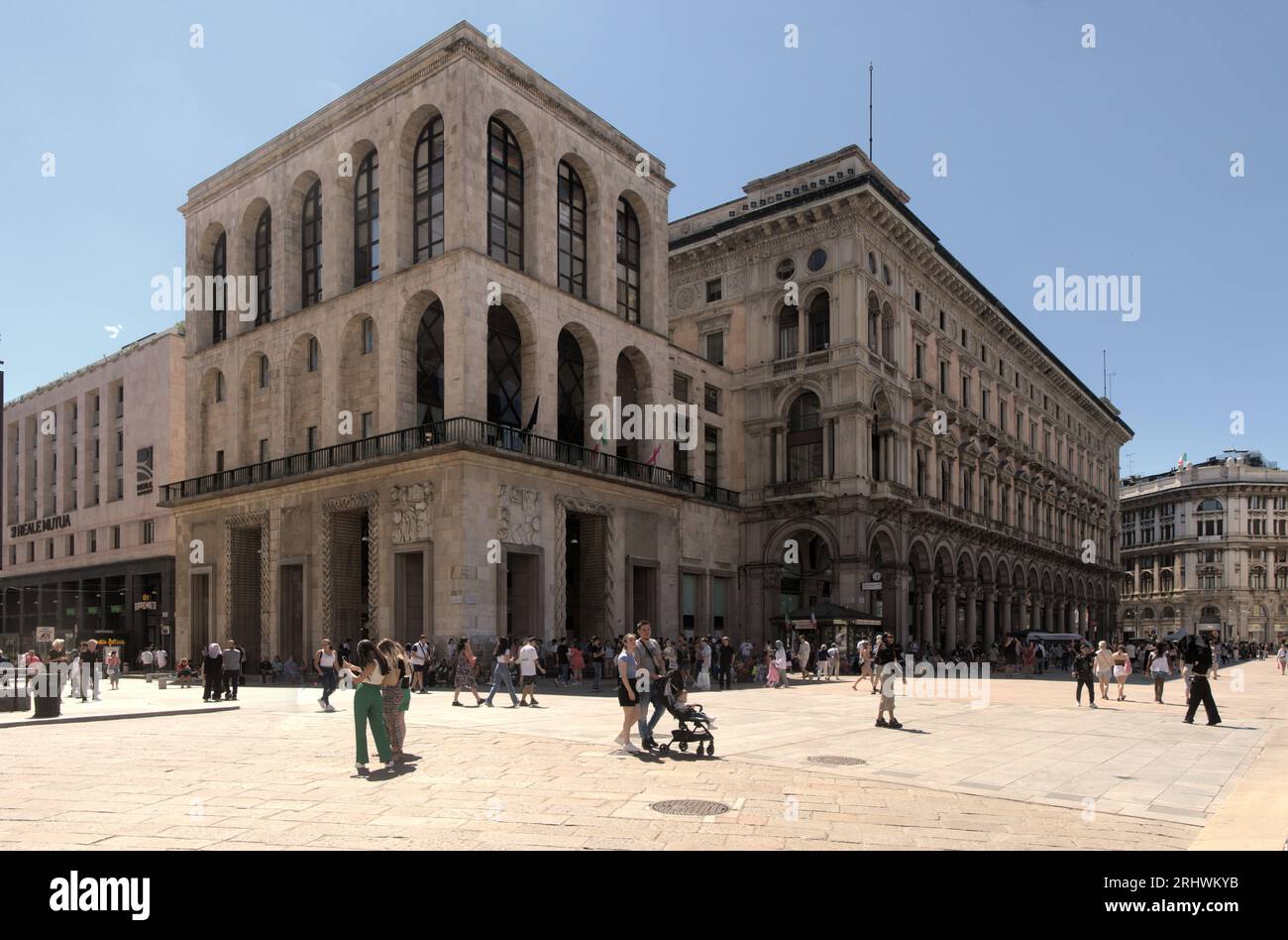 Milano Street Scene Stock Photo - Alamy