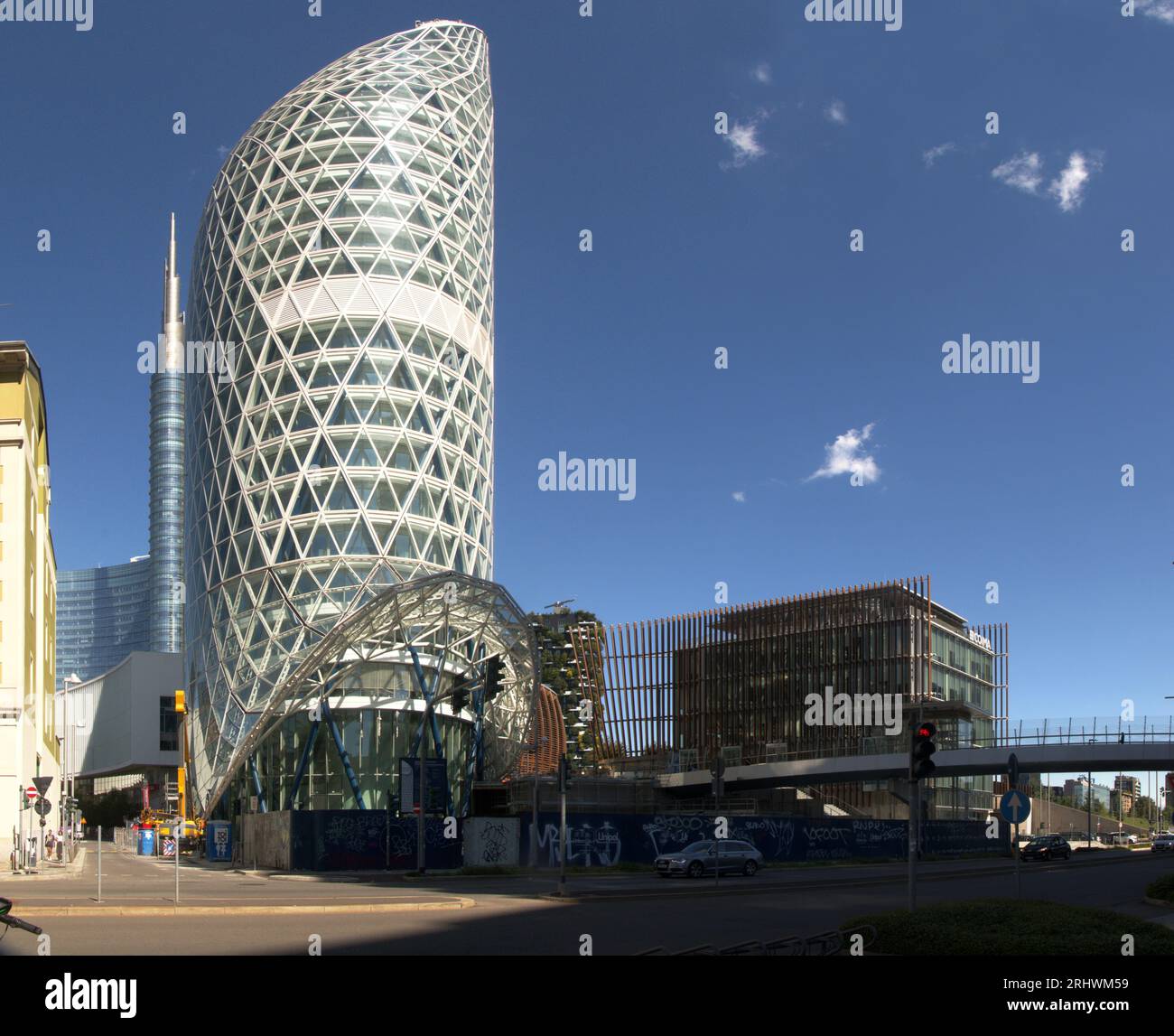The unipol tower hi-res stock photography and images - Alamy