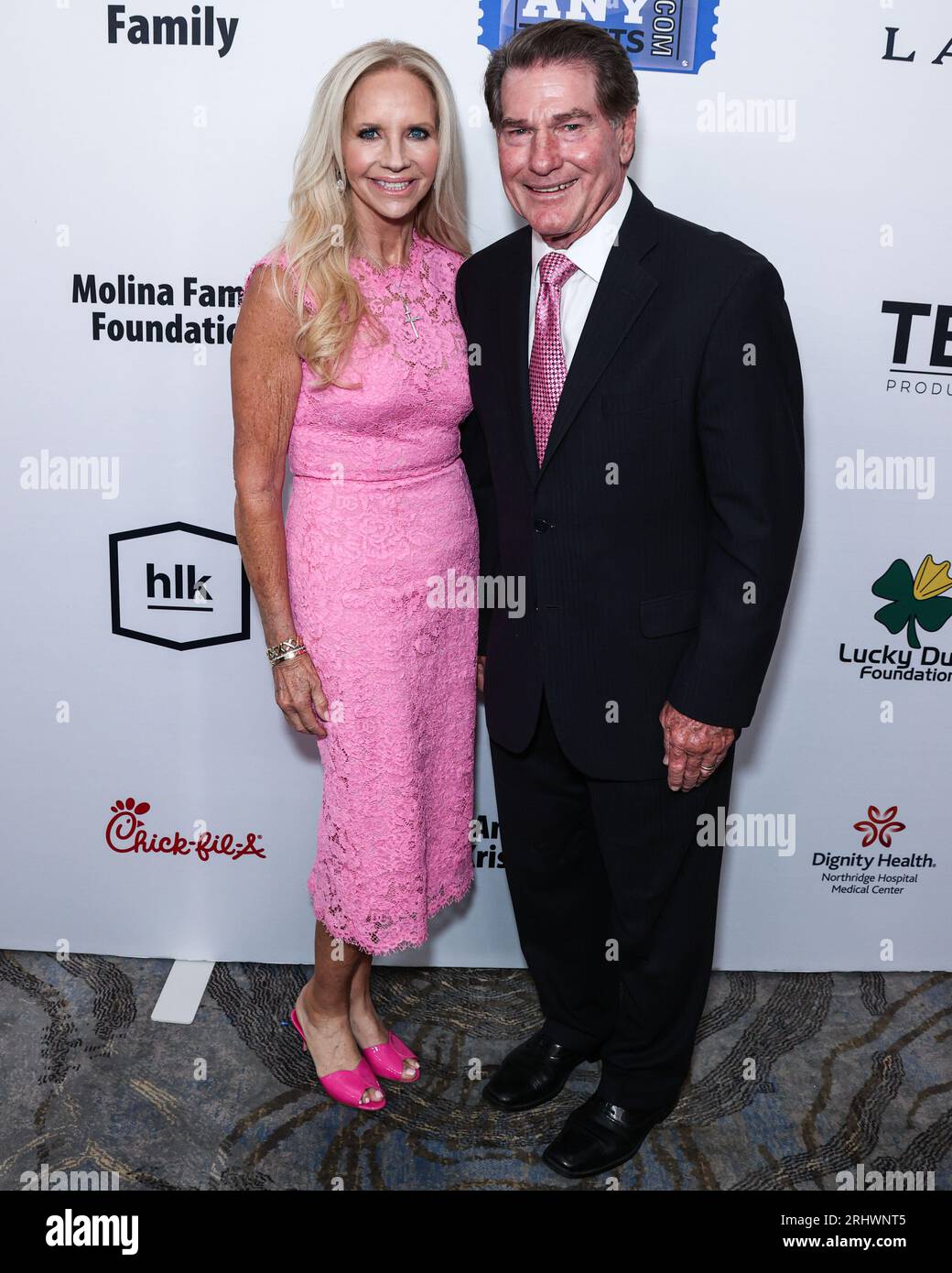 BEVERLY HILLS, LOS ANGELES, CALIFORNIA, USA - AUGUST 18: Candace Thomas and Steve Garvey arrive ...