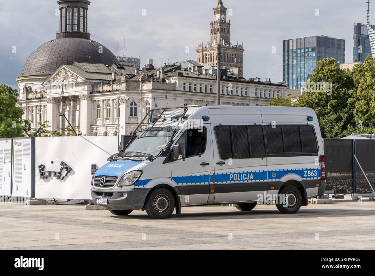 Polish traffic police hi-res stock photography and images - Alamy