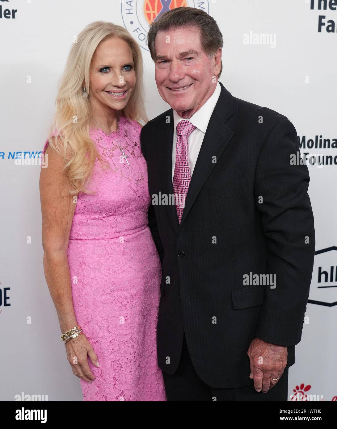 Los Angeles, USA. 18th Aug, 2023. (L-R) Candace Thomas and Steve Garvey ...