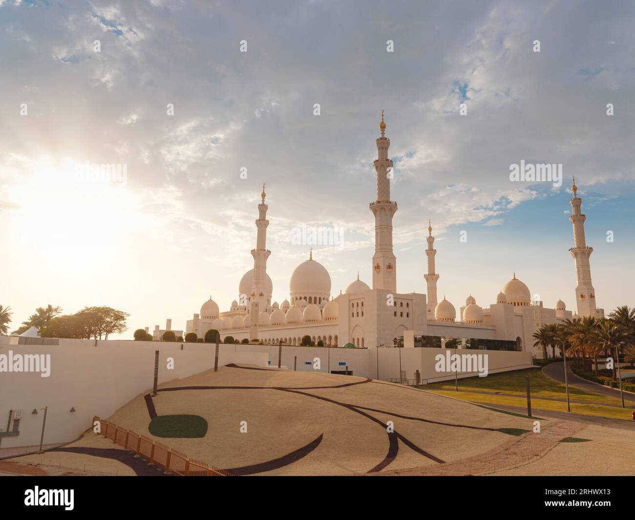 20 March 2023, Abu Dhabi, UAE: Sheikh Zayed Mosque largest mosque of ...