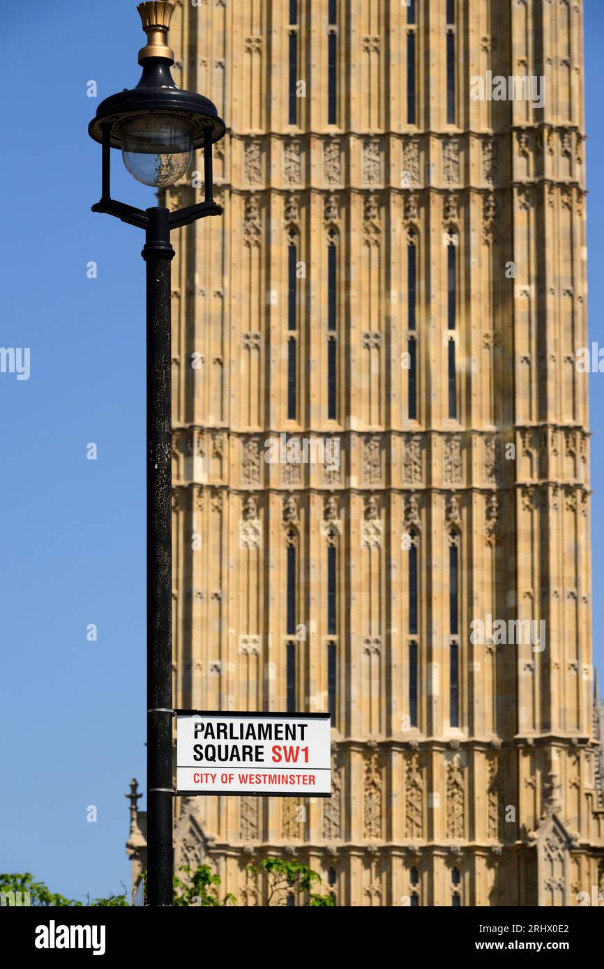Street sign parliament square london hi-res stock photography and ...