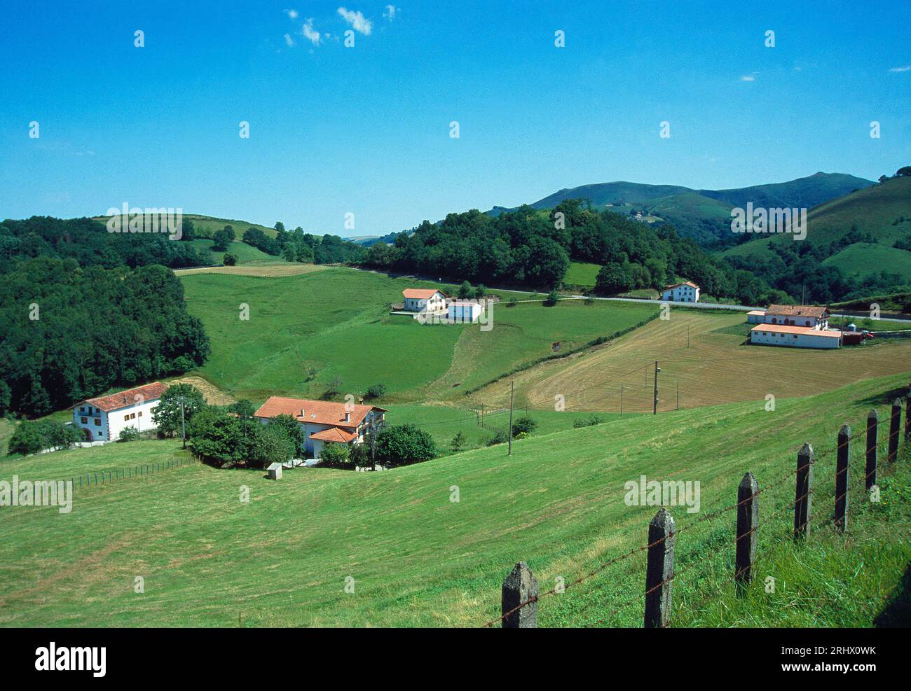 Paisajes de cultivos hi-res stock photography and images - Alamy