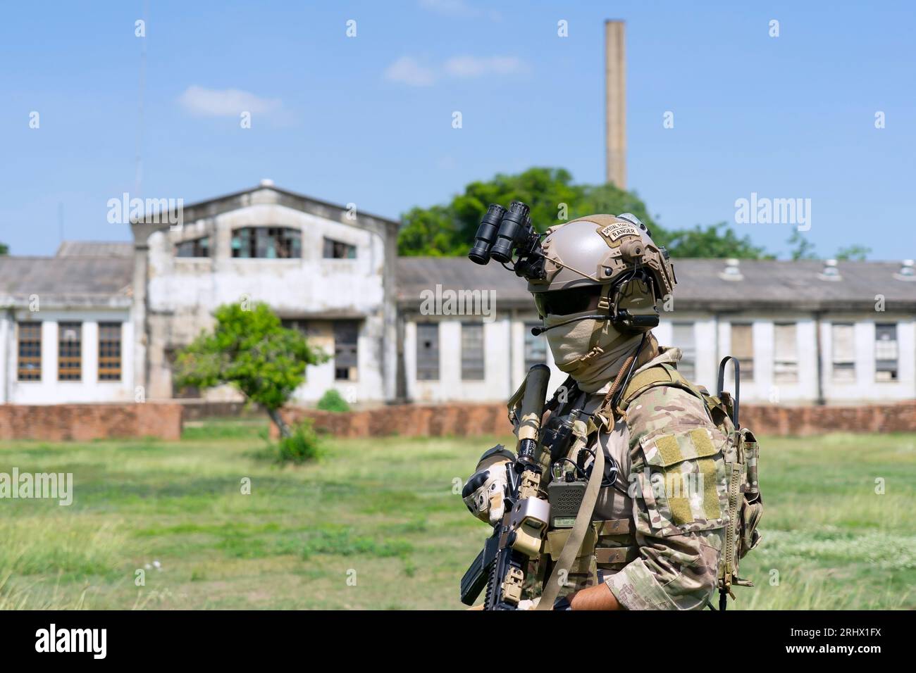 Soldier in civil war, ruin building. Close quarter battle and civil war ...