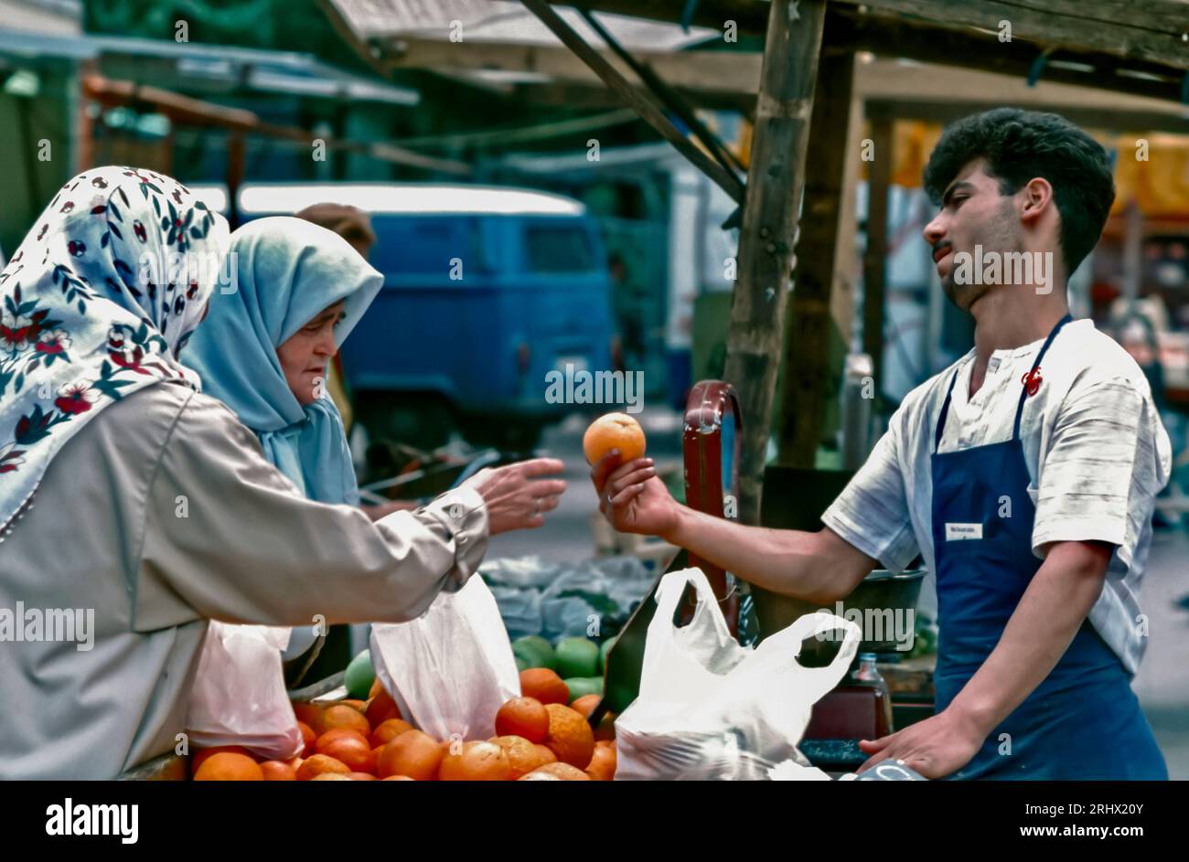 Berlin turkish food market hi-res stock photography and images - Alamy