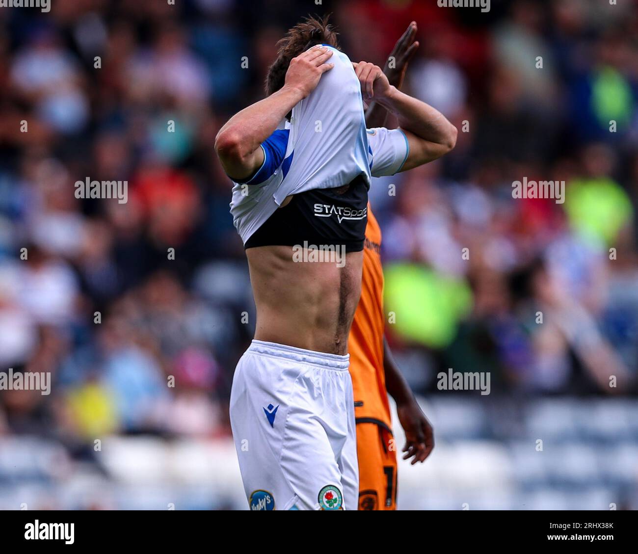 Soccer shirt over head hi-res stock photography and images - Alamy