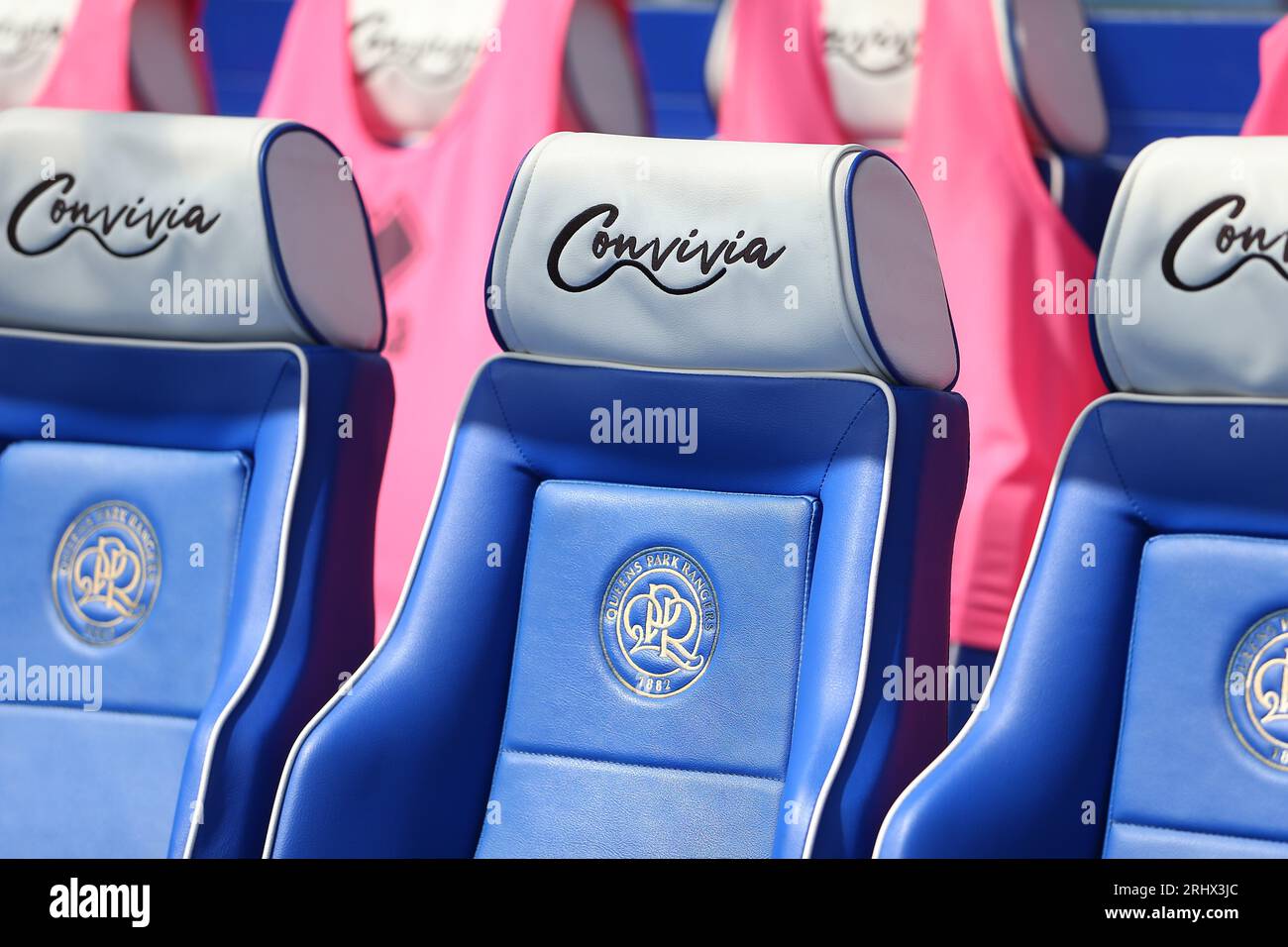 Football stadium dugout seats hi-res stock photography and images - Alamy