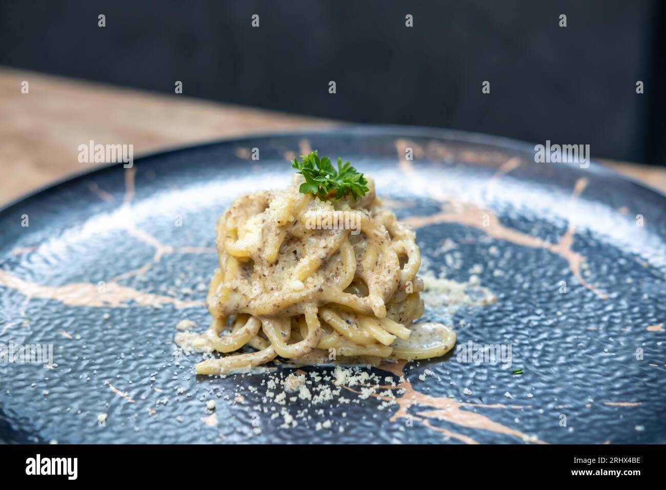 Black truffle oil hi-res stock photography and images - Alamy