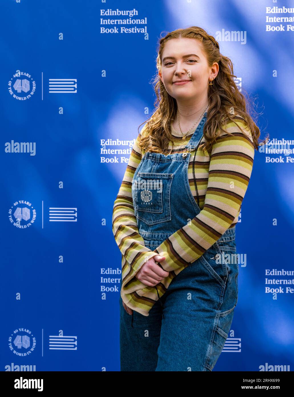 Heartstopper book 2023 hi-res stock photography and images - Alamy