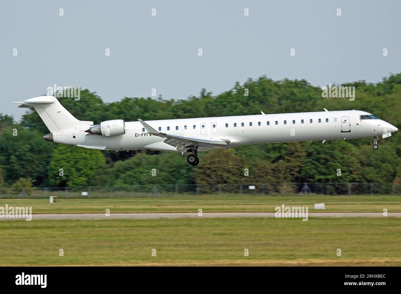 Cityjet jet aircraft hi-res stock photography and images - Alamy