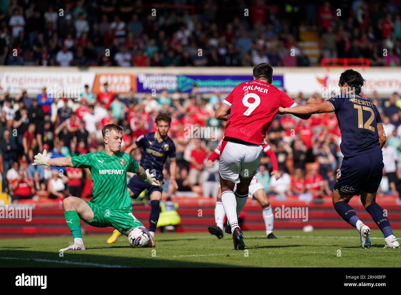 Soccer ollie palmer hi-res stock photography and images - Alamy