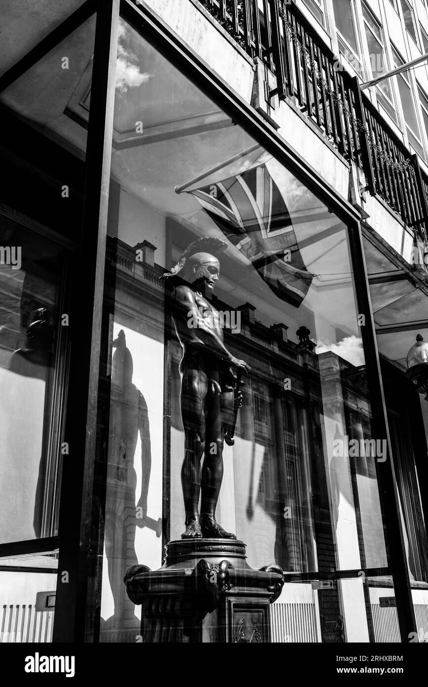 Neoclassical Sculpture in Window Stock Photo - Alamy