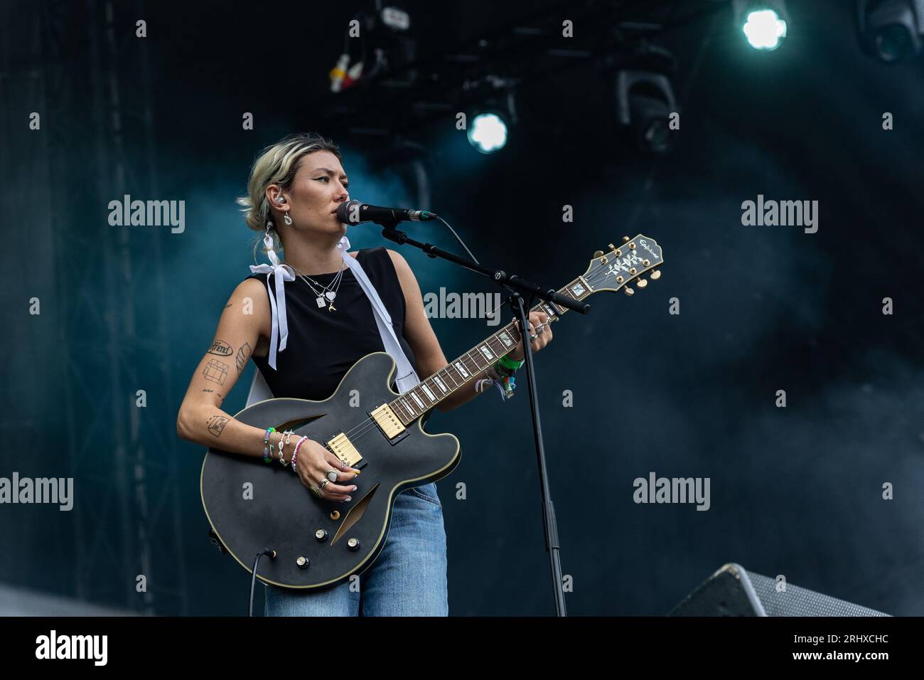 Durham, UK - Nieve Ella Performs at Hardwick Festival, 19th Aug 2023 ...