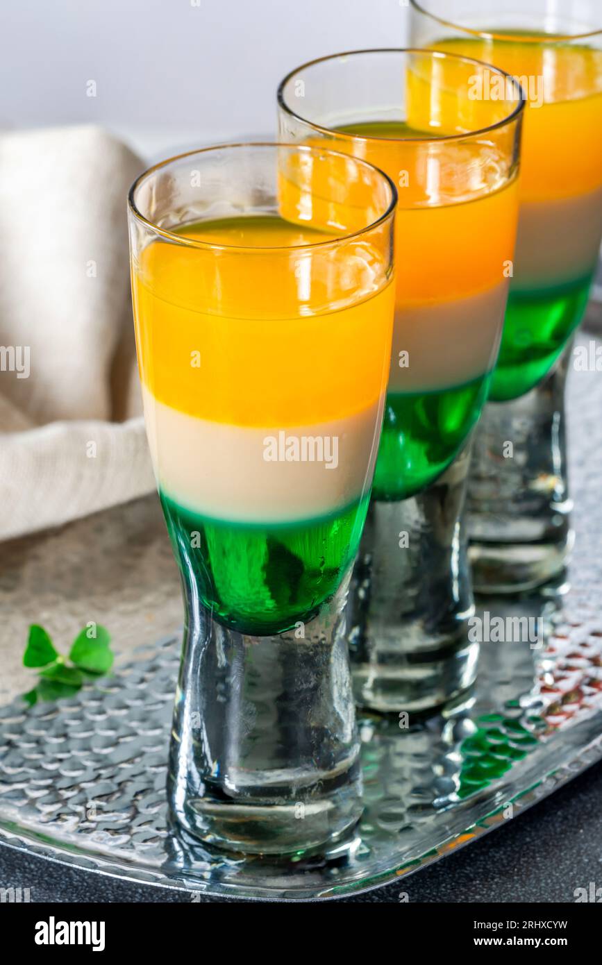 Irish flag cocktail hi-res stock photography and images - Alamy