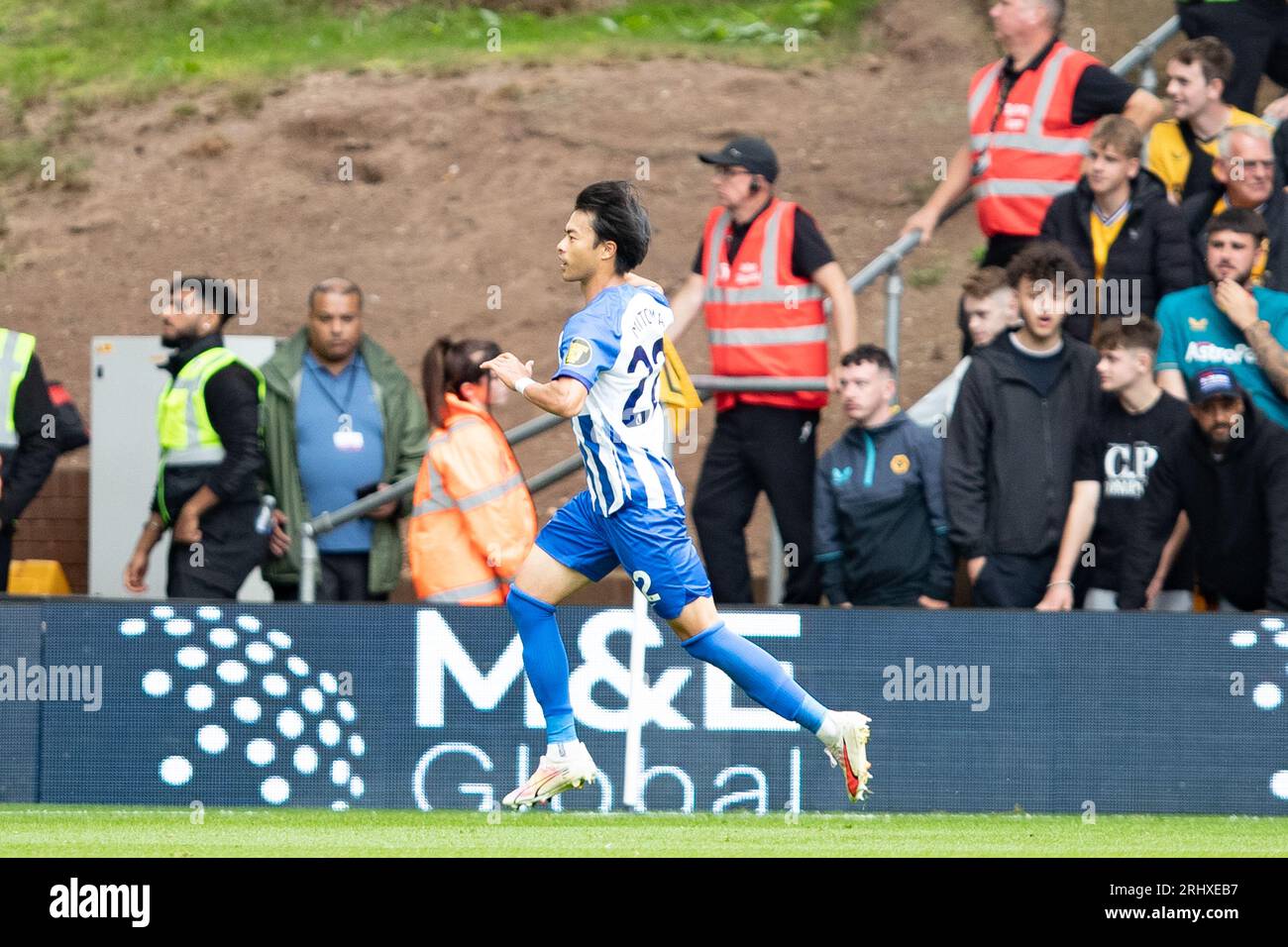Kaoru mitoma goal hi-res stock photography and images - Alamy