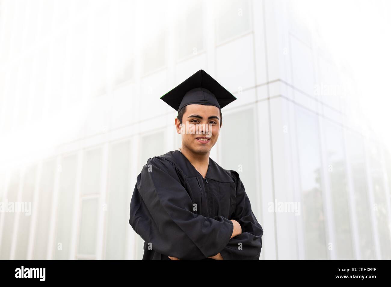Portrait man wearing graduation cap hi-res stock photography and images ...