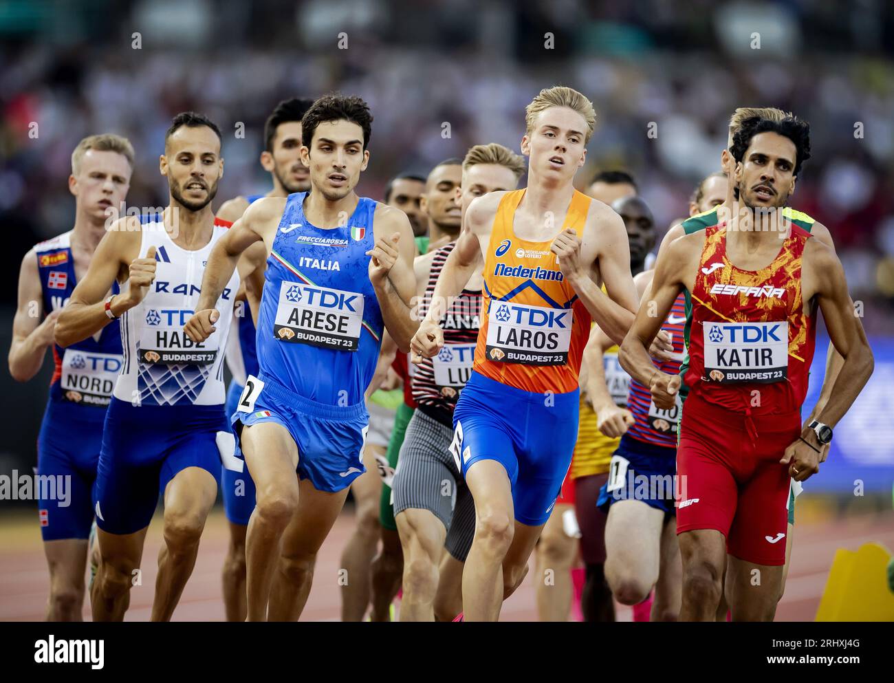 BUDAPEST - Niels Laros in action on the 1500 meters during the first ...