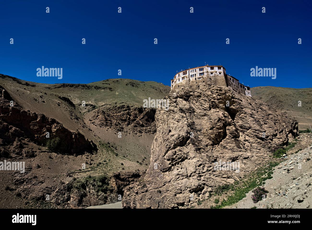 View of the Bardan Gompa, Zanskar, Ladakh, India Stock Photo - Alamy