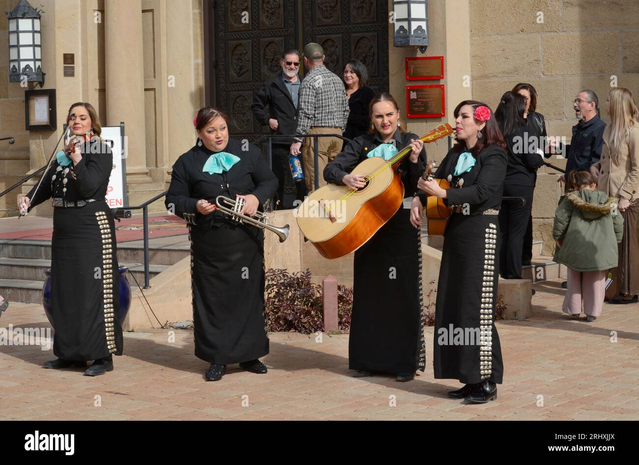 Famous american female entertainers hi-res stock photography and images ...