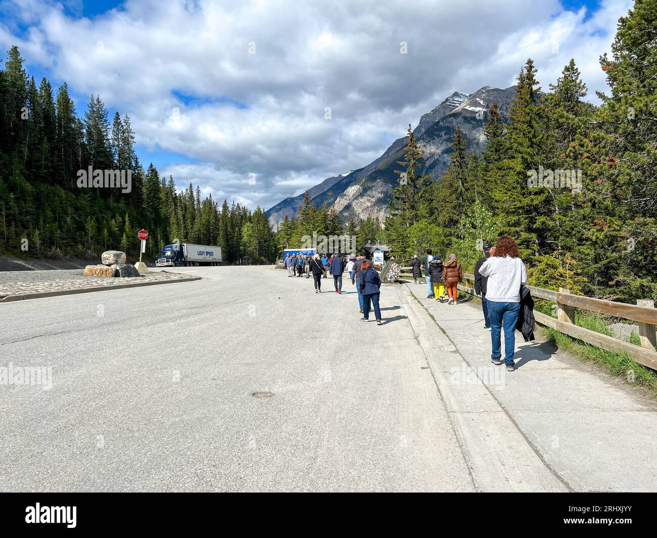 Field, BC Canada - May 24, 2023: People walking up to the viewing area ...