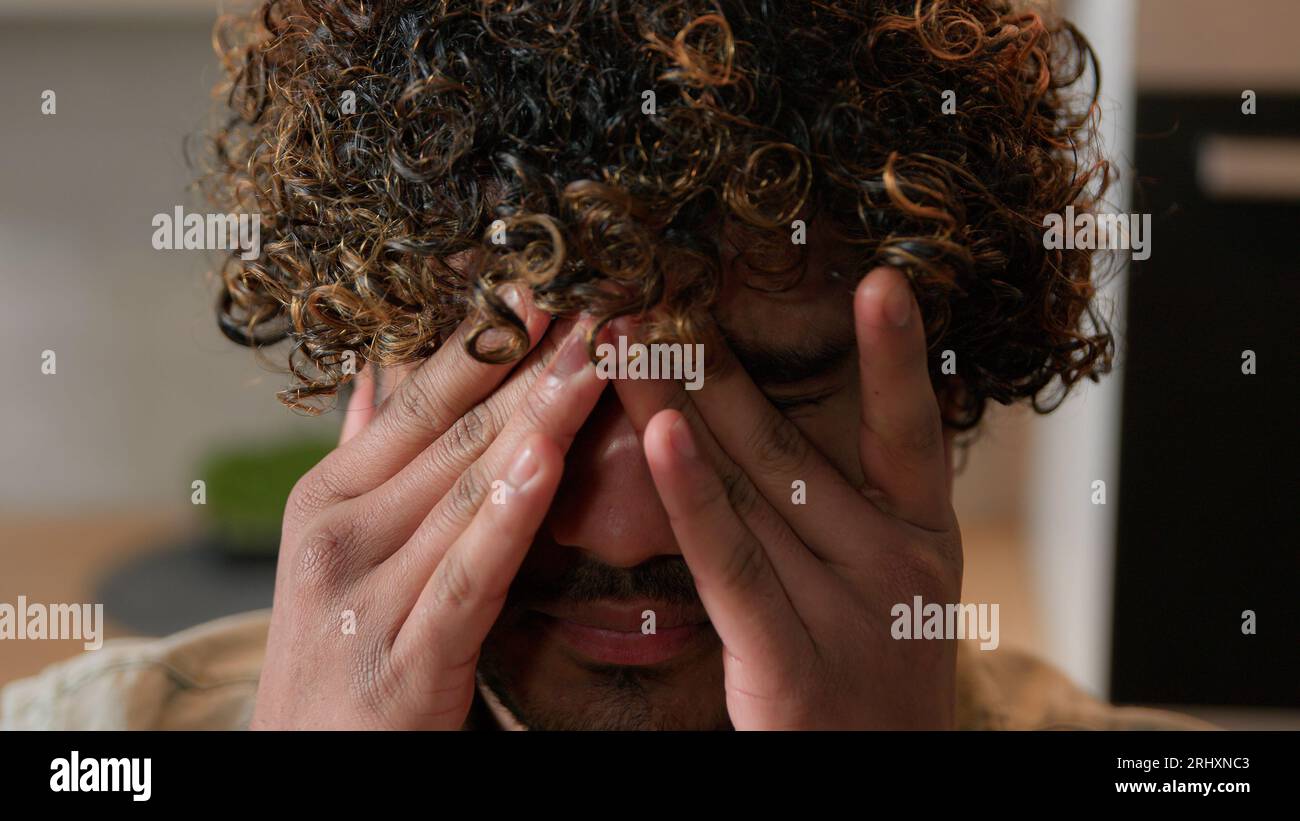 Rubbing astigmatism hi-res stock photography and images - Alamy